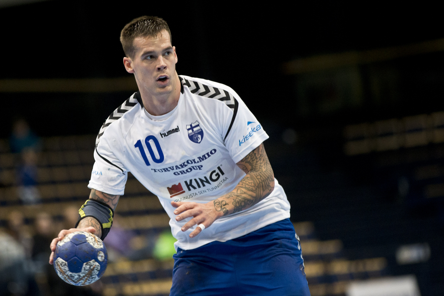 Nico Rönnberg tsemppaa Suomea voittoon – Suomen Käsipalloliitto