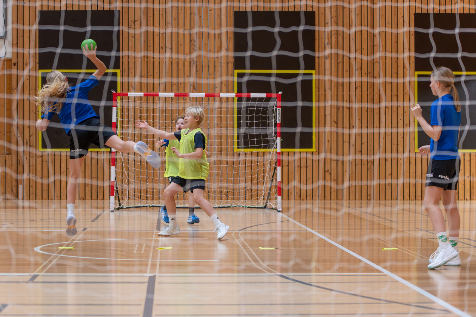 Uusi Ultimate School Handball -video tukee Aktia School Touria – Suomen ...